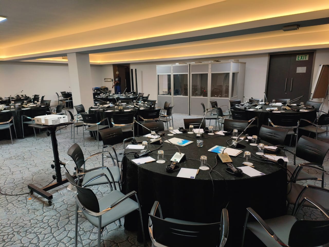 Simultaneous Interpretation, Translation and Conference Equipment ...